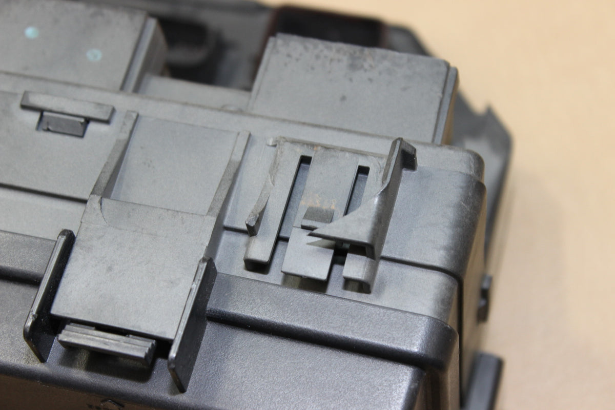 2010 JOURNEY CARAVAN TIPM TEMIC INTEGRATED FUSE BOX MODULE 56046619 RE ...