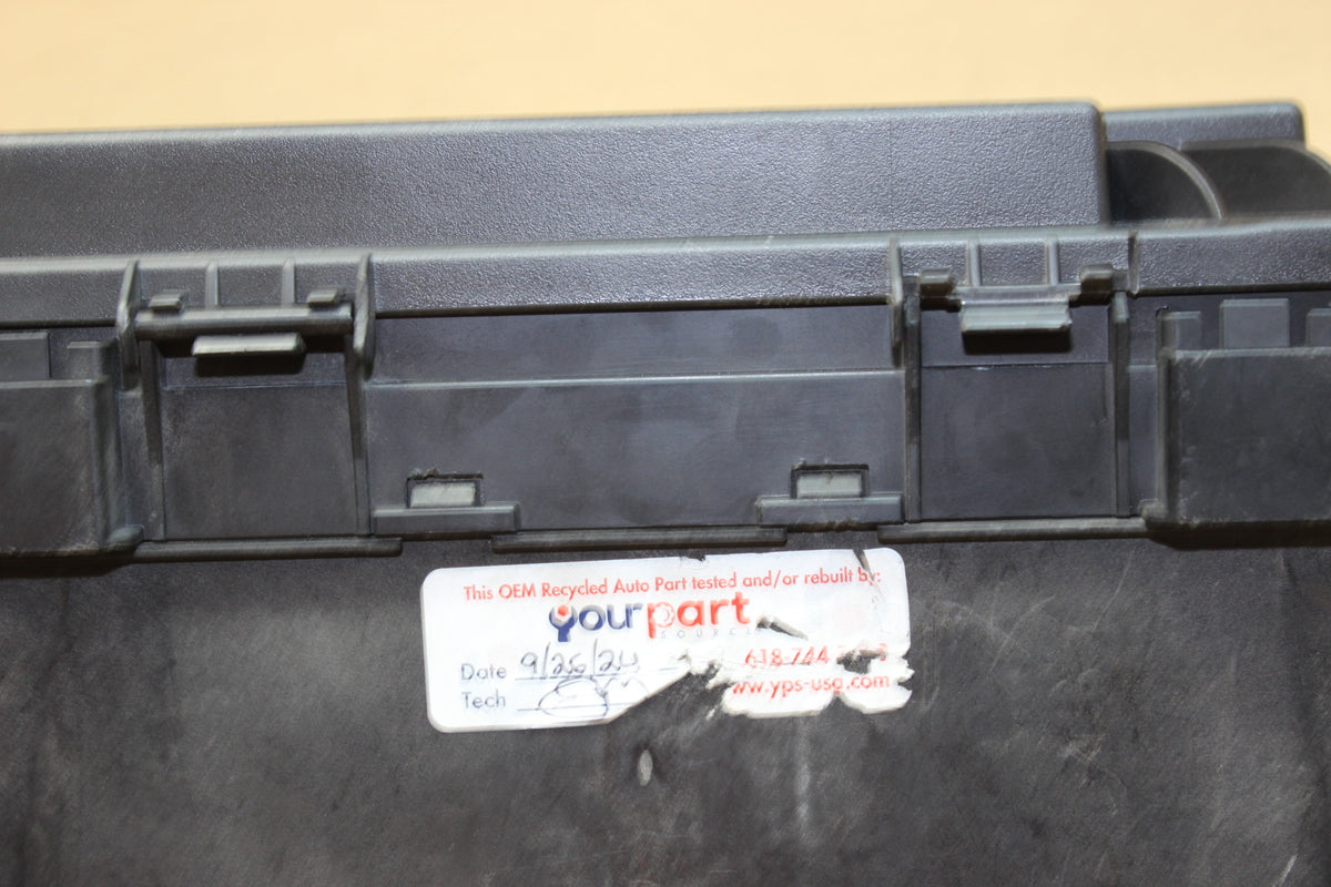 2010 JOURNEY CARAVAN TIPM TEMIC INTEGRATED FUSE BOX MODULE 04692305 RE ...