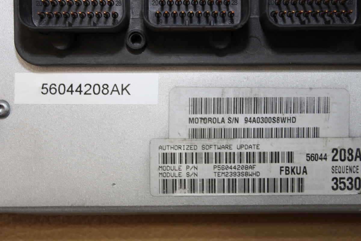 04 JEEP LIBERTY 3.7L ECU ECM ENGINE MODULE COMPUTER CONTROL 56044208AK ...