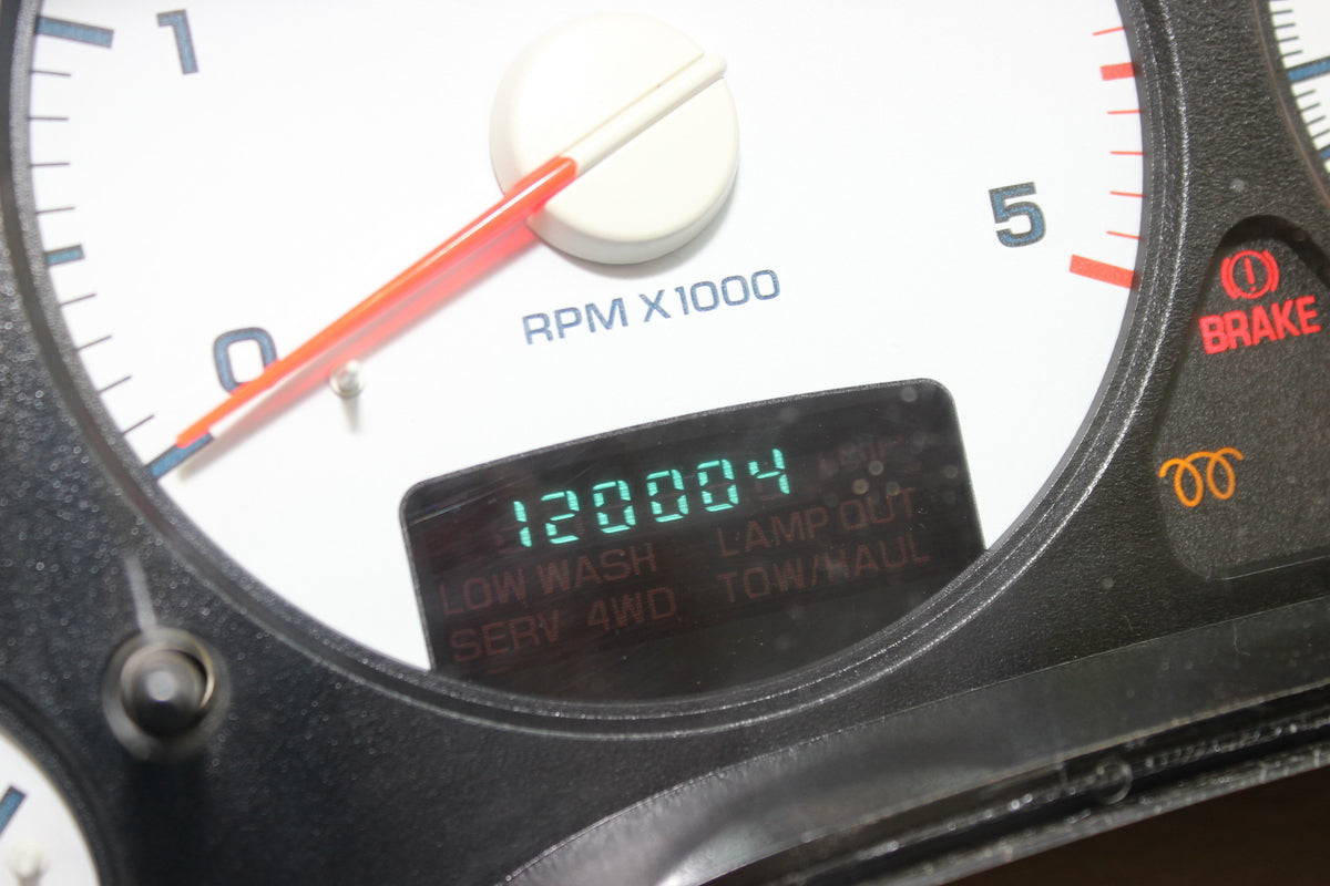 04-05 DODGE RAM 2500 3500 DIESEL INSTRUMENT SPEEDOMETER CLUSTER 560511 ...